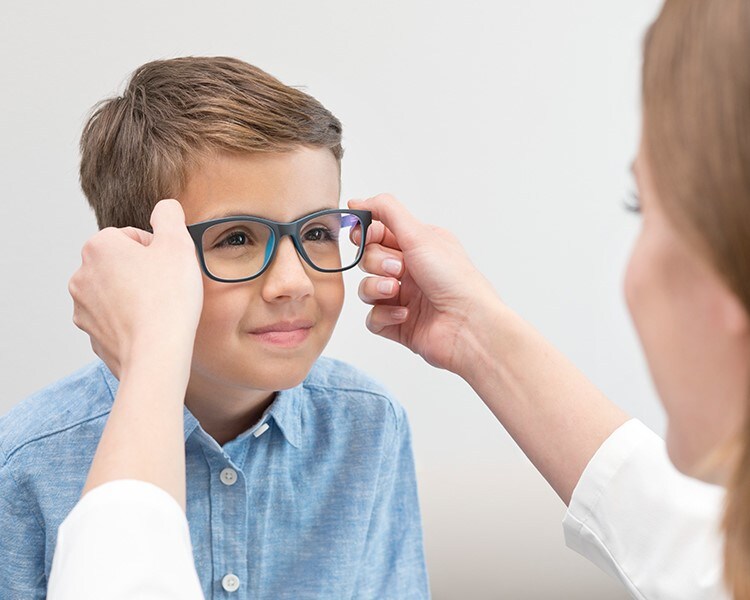 Kid s Eye Tests Eyesight Exams OPSM